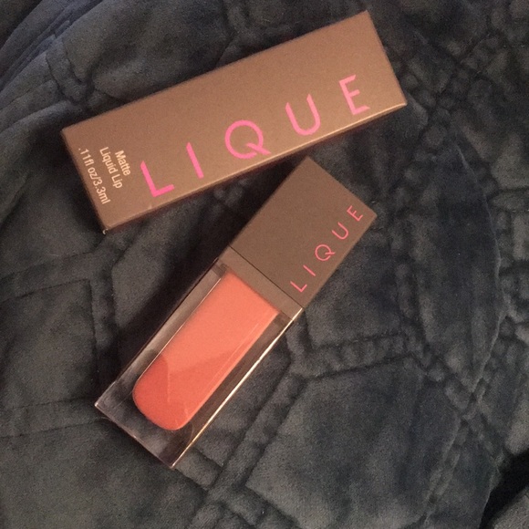 LIQUE | Makeup | Nwb Lique Liquid Lip | Poshmark